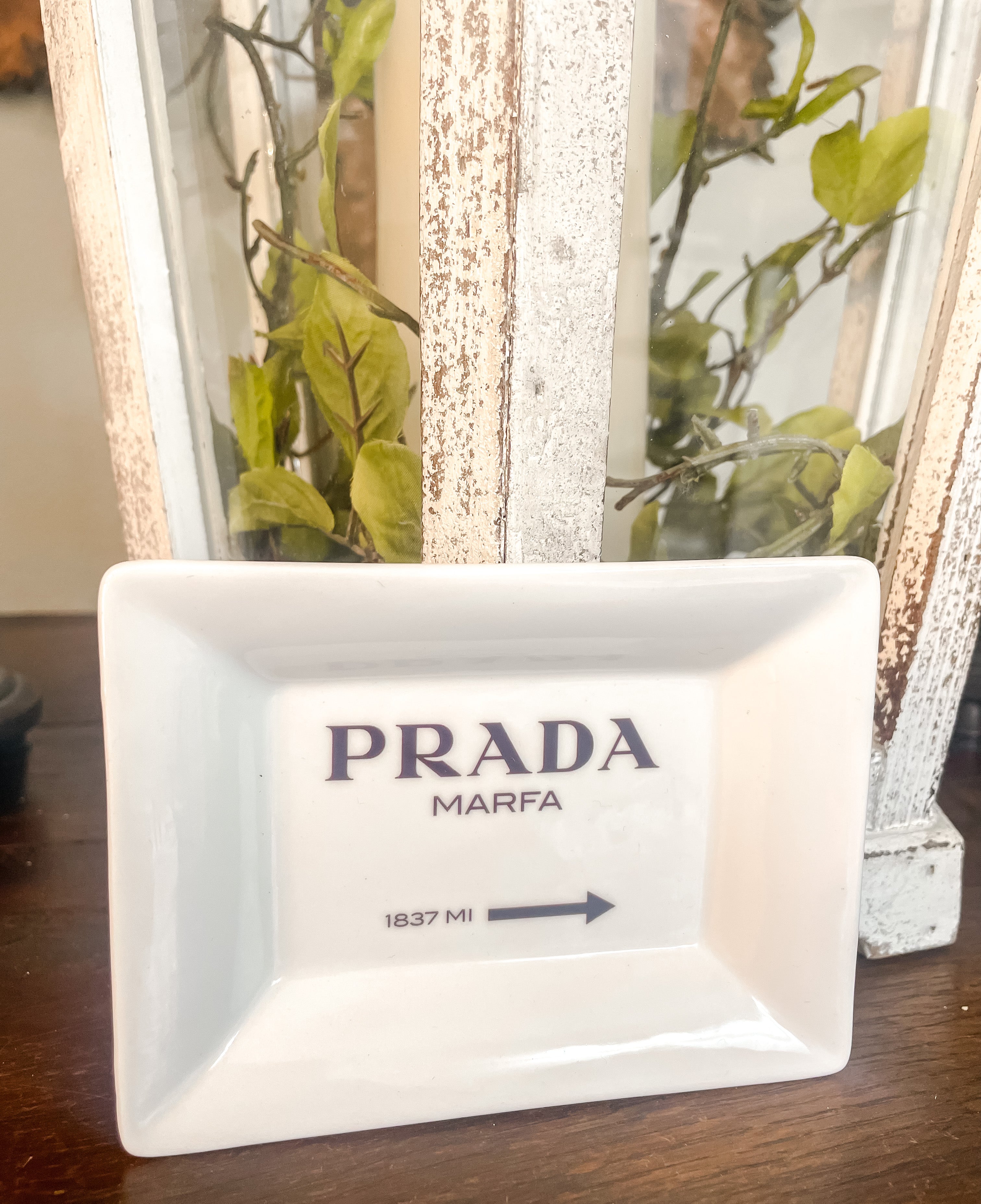 Prada Marfa Tray – The French Cottage